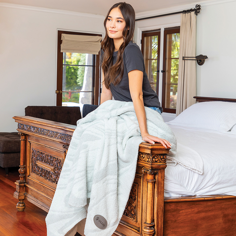 Swirl Dream Throw - Show Your Logo